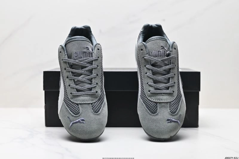 Top mirror Puma Shoes