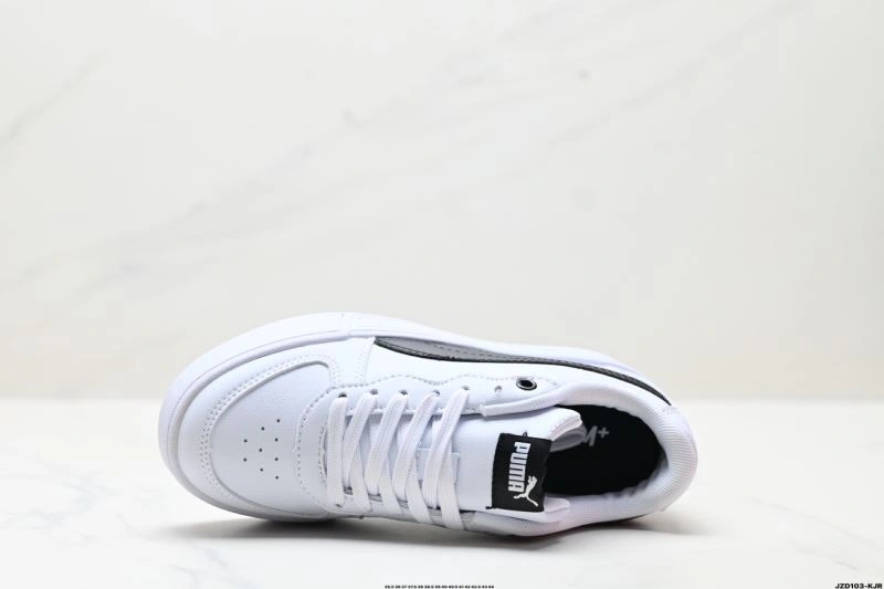 Top match Puma Shoes