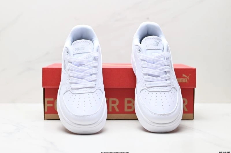 Accurate model Puma Shoes
