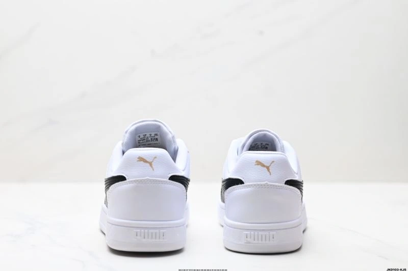 Accurate model Puma Shoes