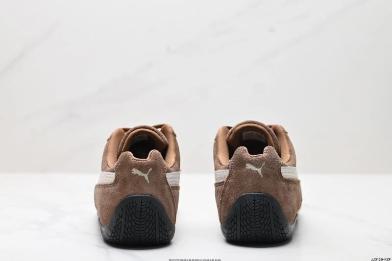 Low-cost Puma Shoes