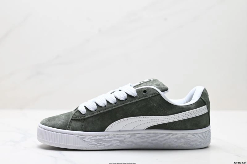 Accurate model Puma Shoes