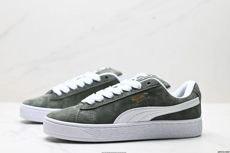 Accurate model Puma Shoes