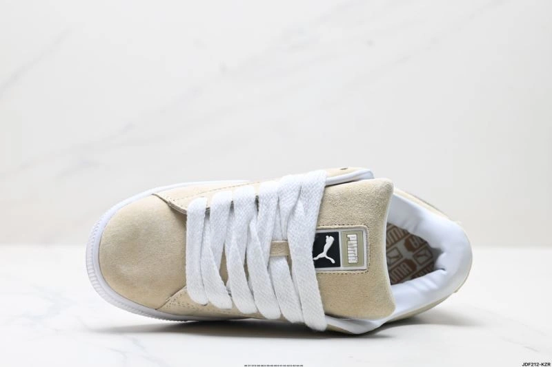 Accurate model Puma Shoes