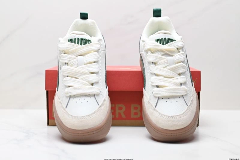 Low-cost Puma Shoes