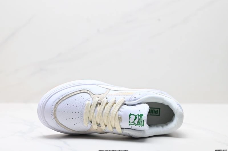 Top mirror Puma Shoes