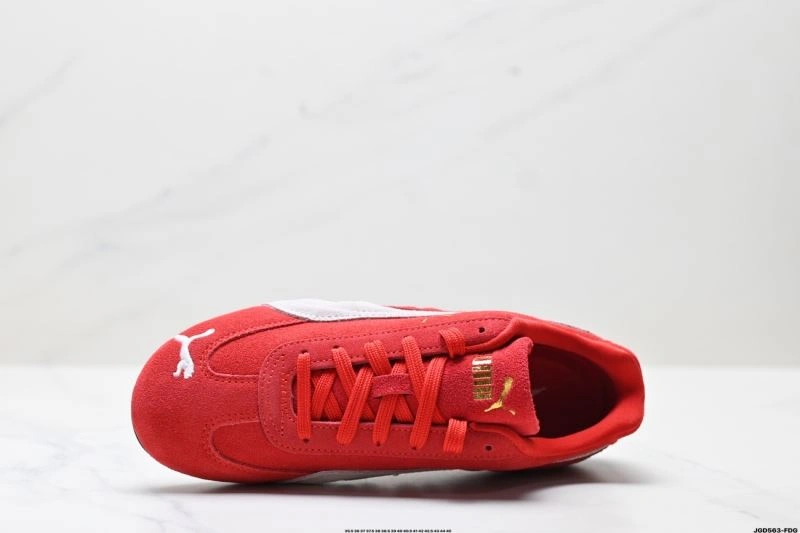 Top mirror Puma Shoes