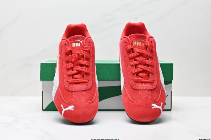 Top mirror Puma Shoes