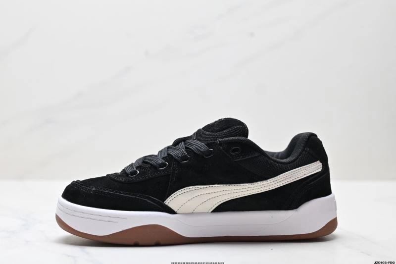 Top mirror Puma Shoes