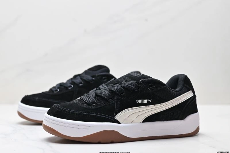 Top mirror Puma Shoes