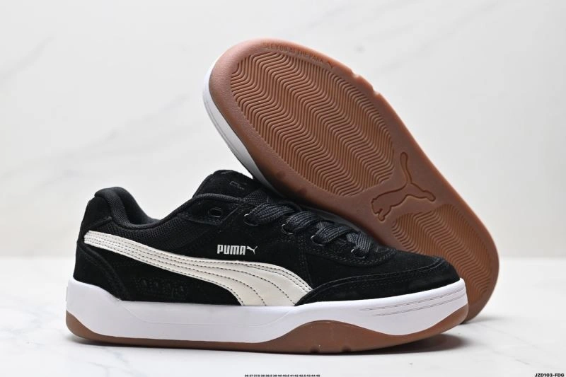 Top mirror Puma Shoes