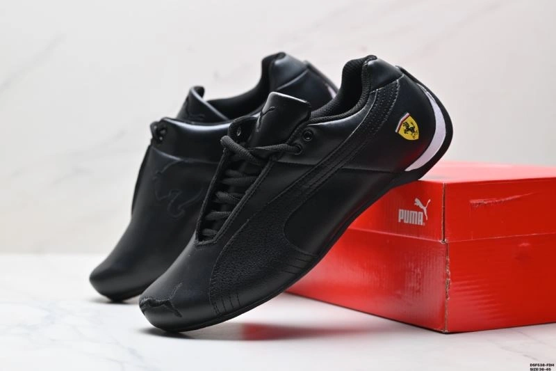 Top mirror Puma Shoes