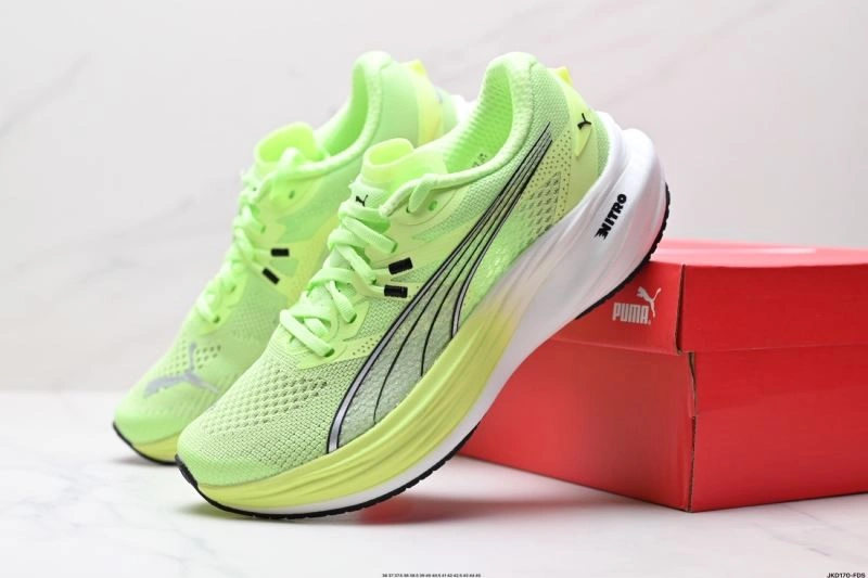 Accurate model Puma Shoes