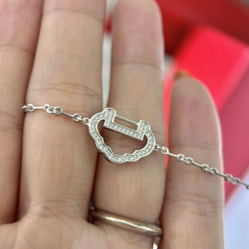 Exact replica Qeelin Bracelets