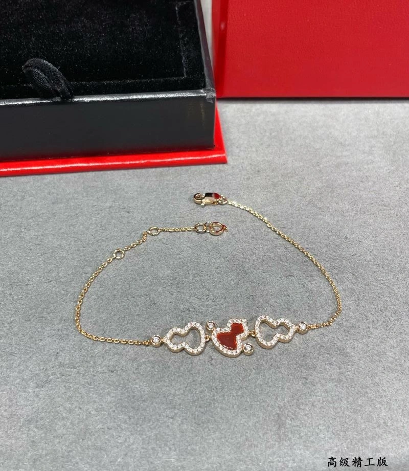 Bargain Qeelin Bracelets
