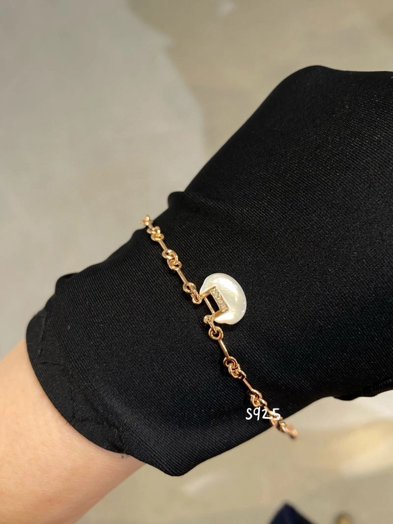 Top match Qeelin Bracelets