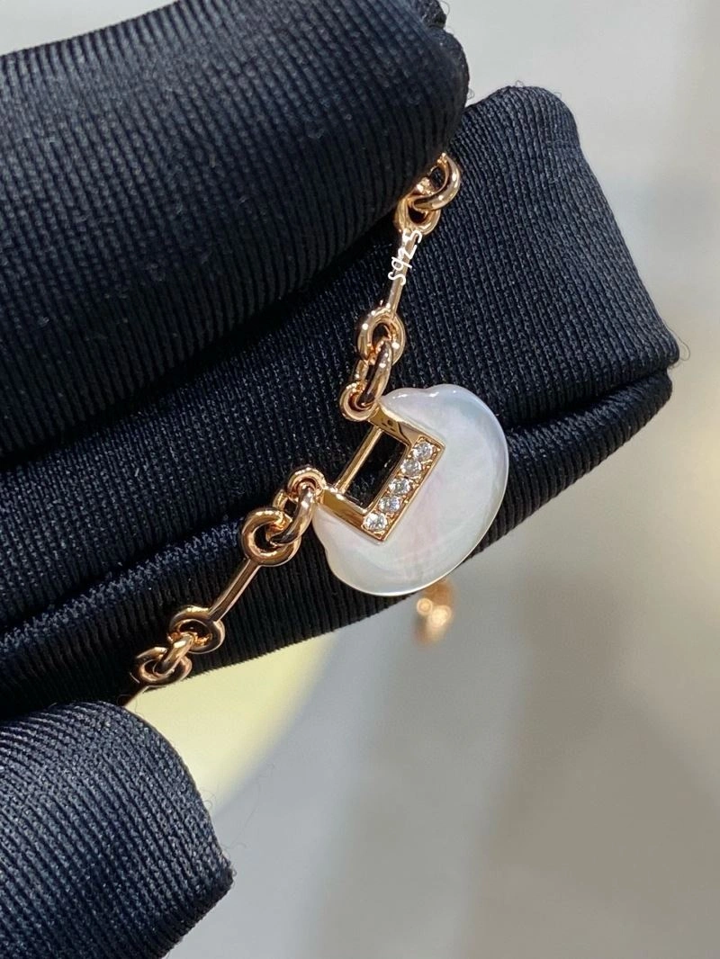 Top match Qeelin Bracelets