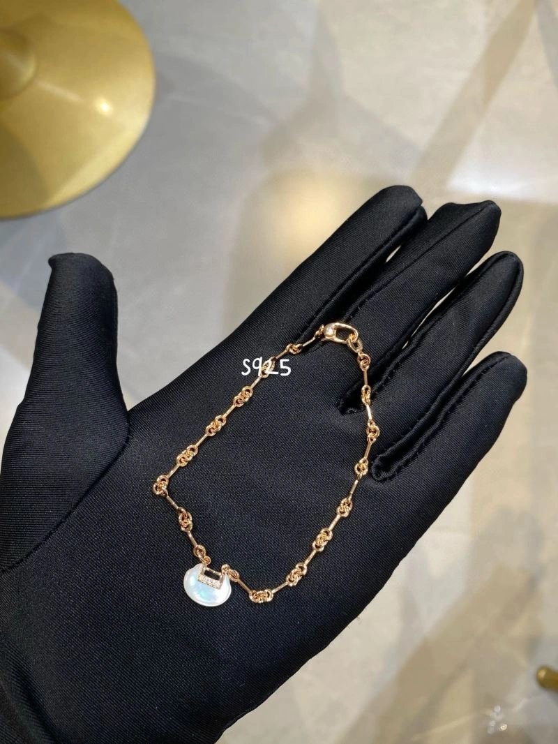 Top match Qeelin Bracelets
