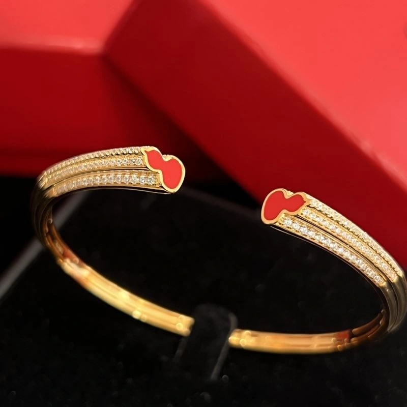 Perfect replica Qeelin Bracelets