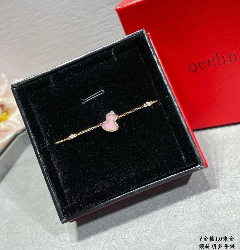 Perfect replica Qeelin Bracelets