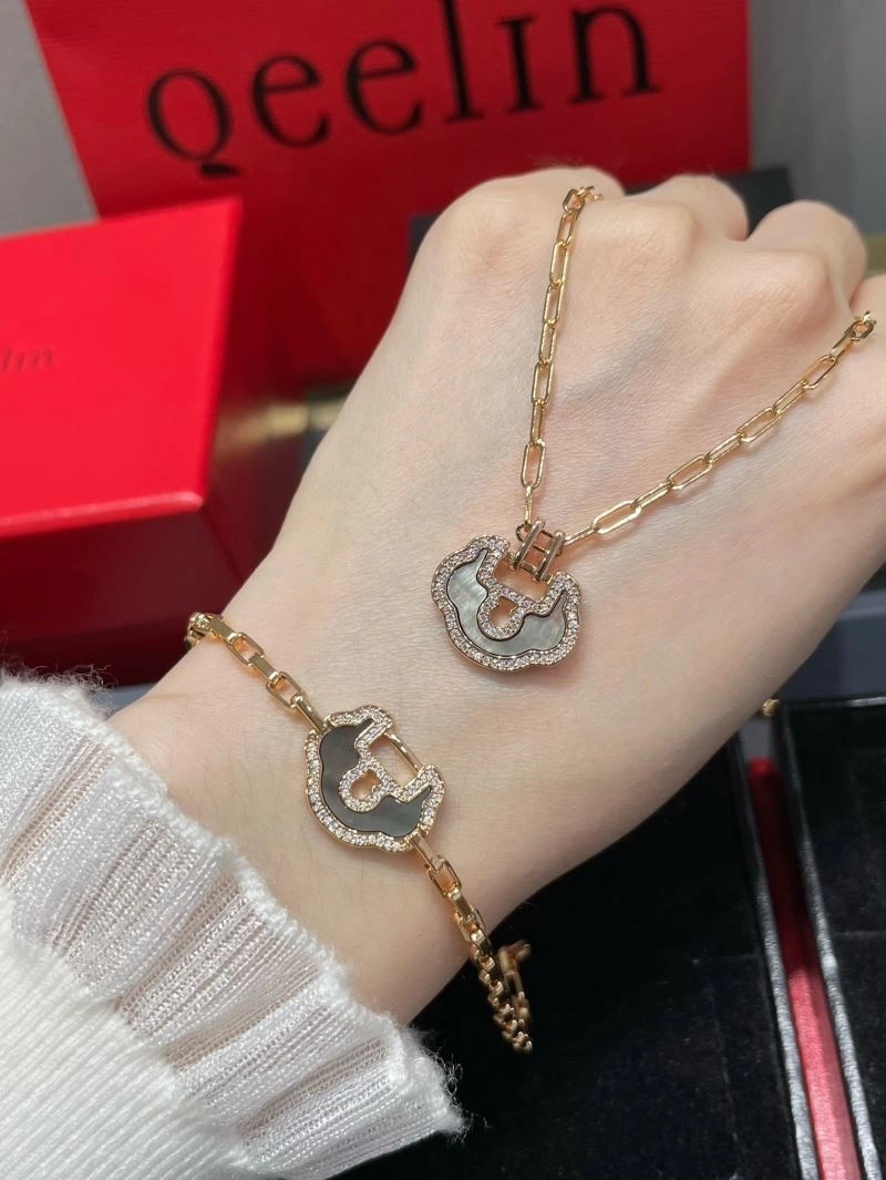 OEM Qeelin Bracelets