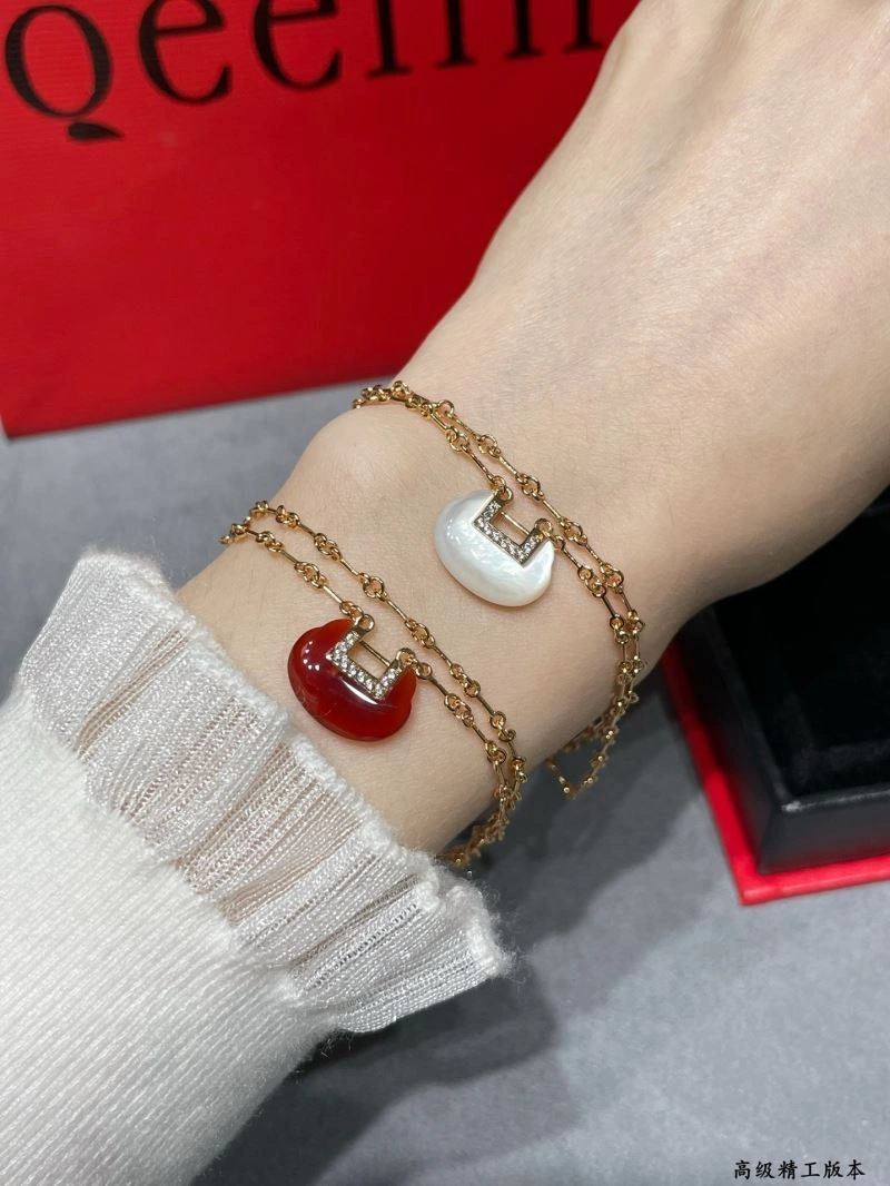 Top match Qeelin Bracelets