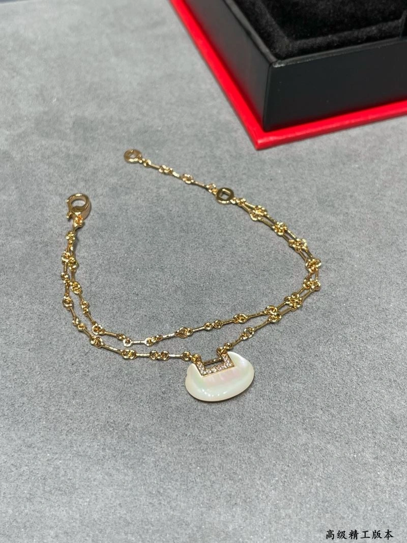 Top match Qeelin Bracelets