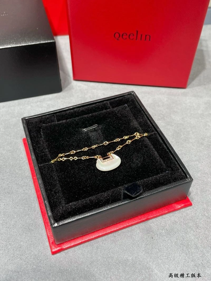 Top match Qeelin Bracelets