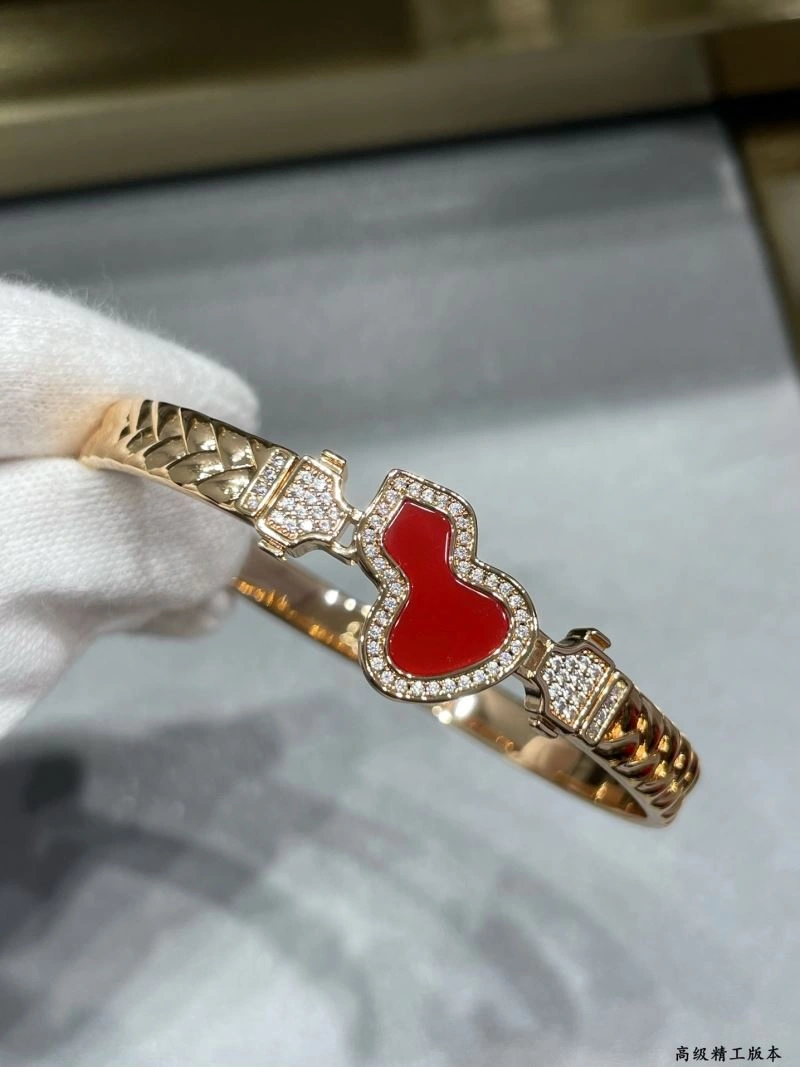 Mirror quality Qeelin Bracelets
