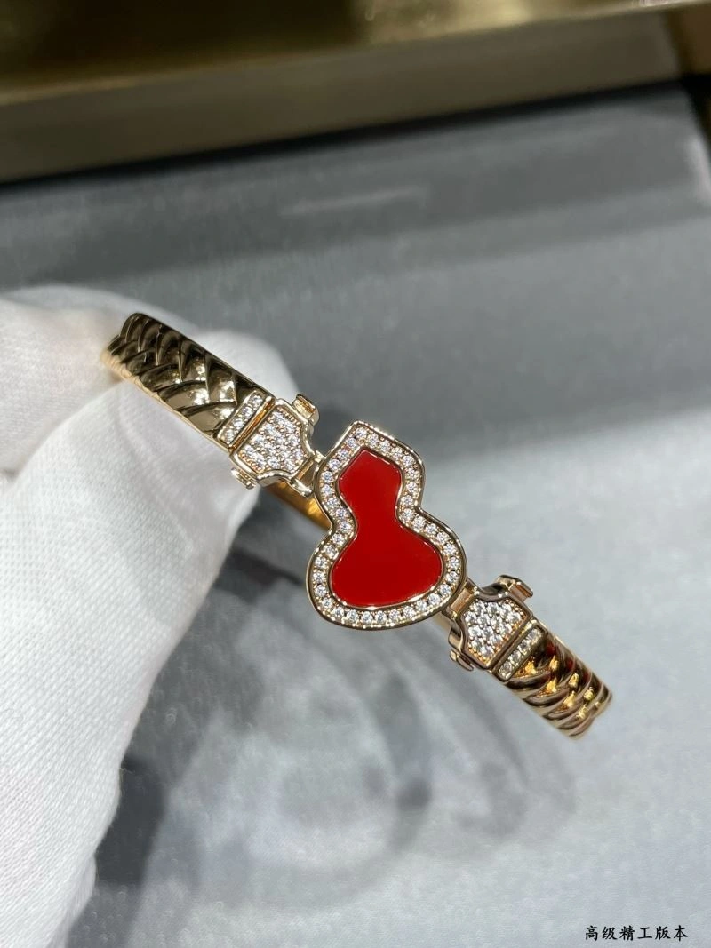Mirror quality Qeelin Bracelets