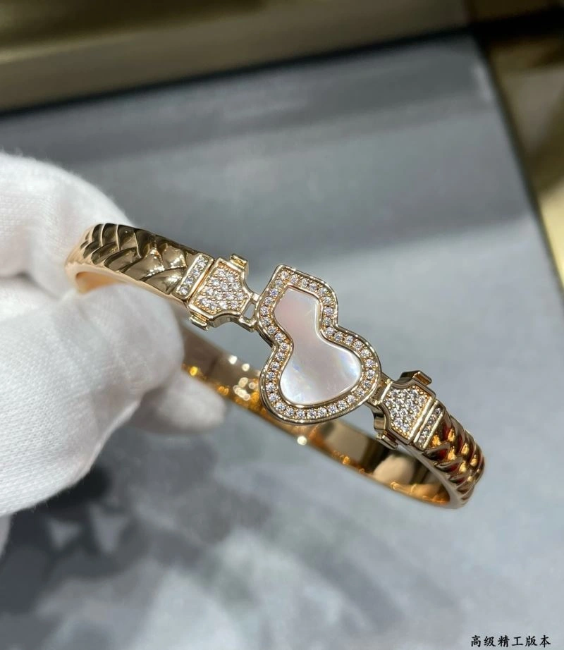 High fidelity Qeelin Bracelets