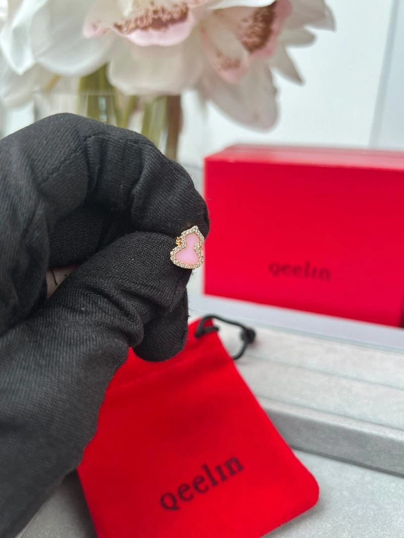 High fidelity Qeelin Bracelets
