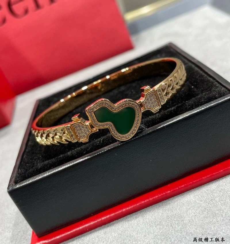 Brand-authenticated Qeelin Bracelets