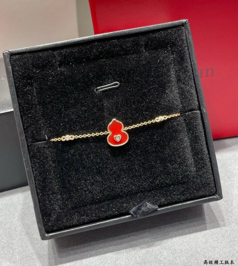 Factory-made Qeelin Bracelets