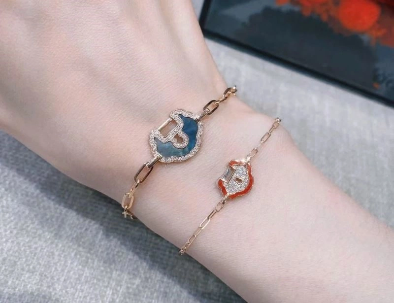 1:1 copy Qeelin Bracelets