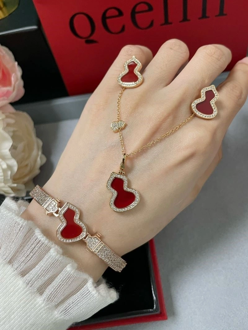 Budget-friendly Qeelin Bracelets