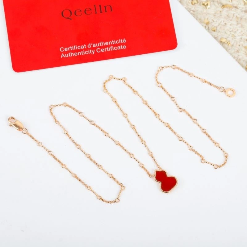 High fidelity Qeelin Bracelets