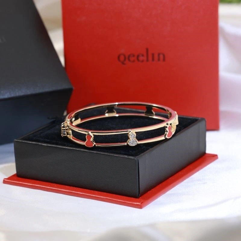 Precise copy Qeelin Bracelets