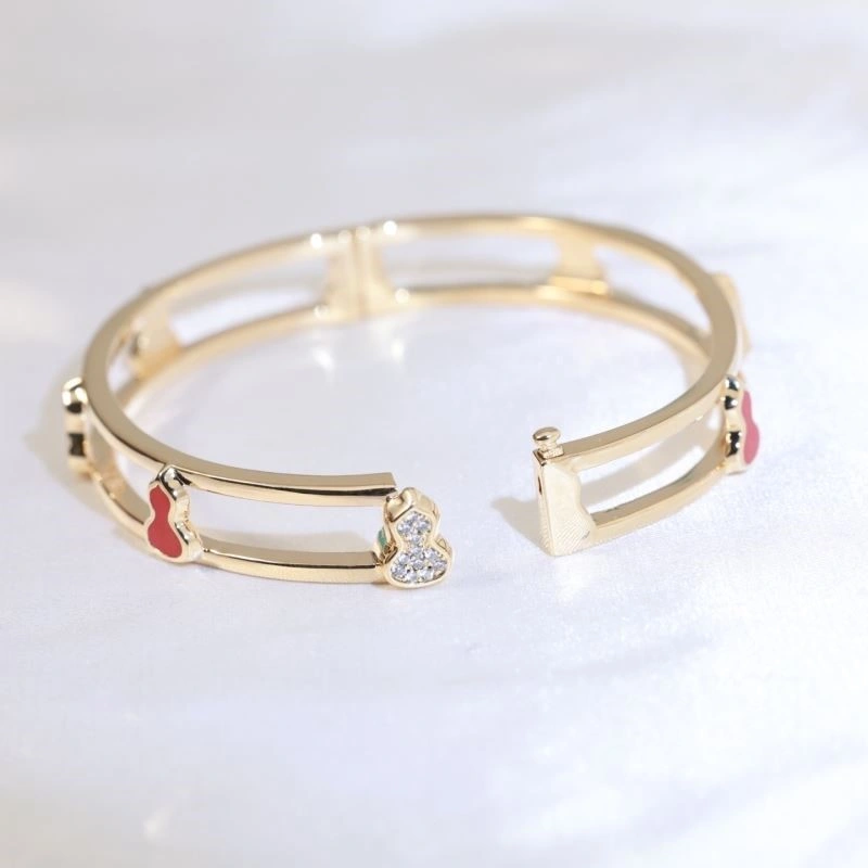 Precise copy Qeelin Bracelets