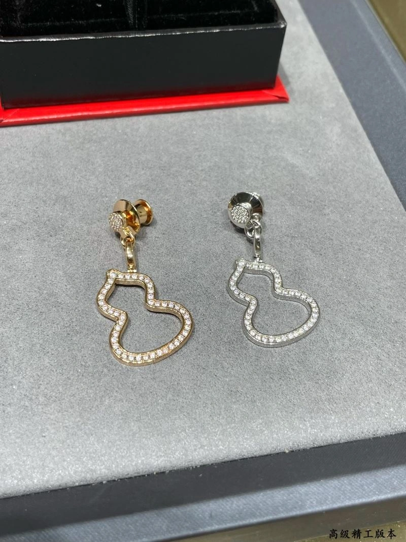 Exact replica Qeelin Brooches