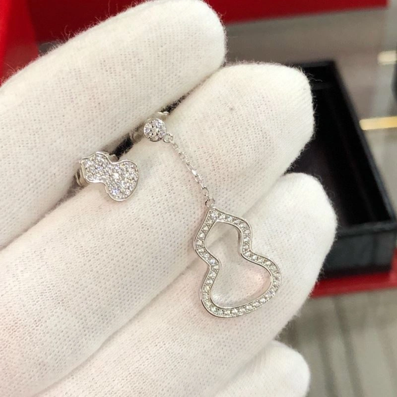High accuracy Qeelin Earrings