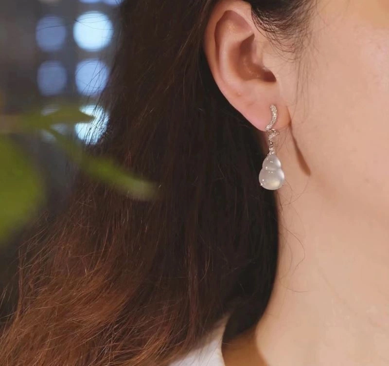 Brand-authenticated Qeelin Earrings