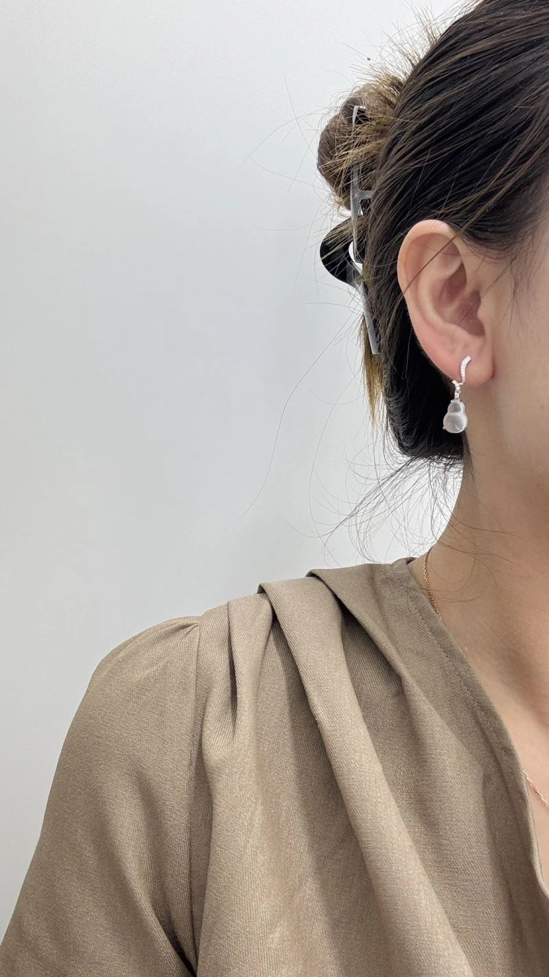 Brand-authenticated Qeelin Earrings