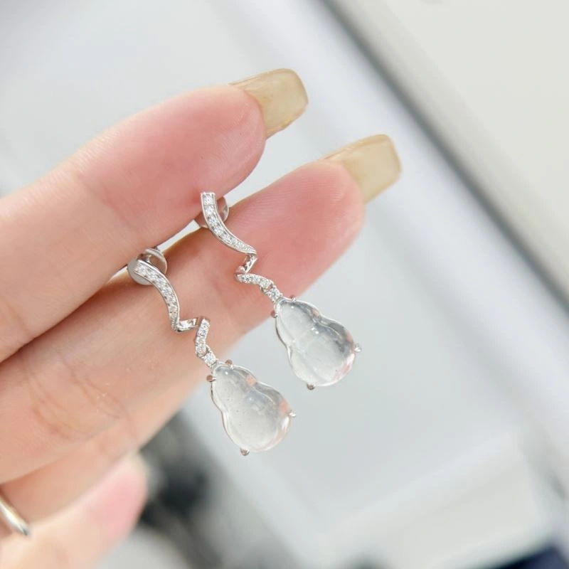 Brand-authenticated Qeelin Earrings
