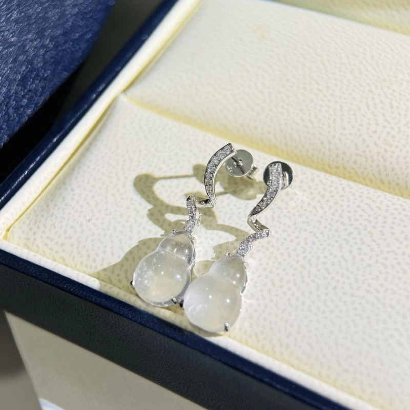 Brand-authenticated Qeelin Earrings