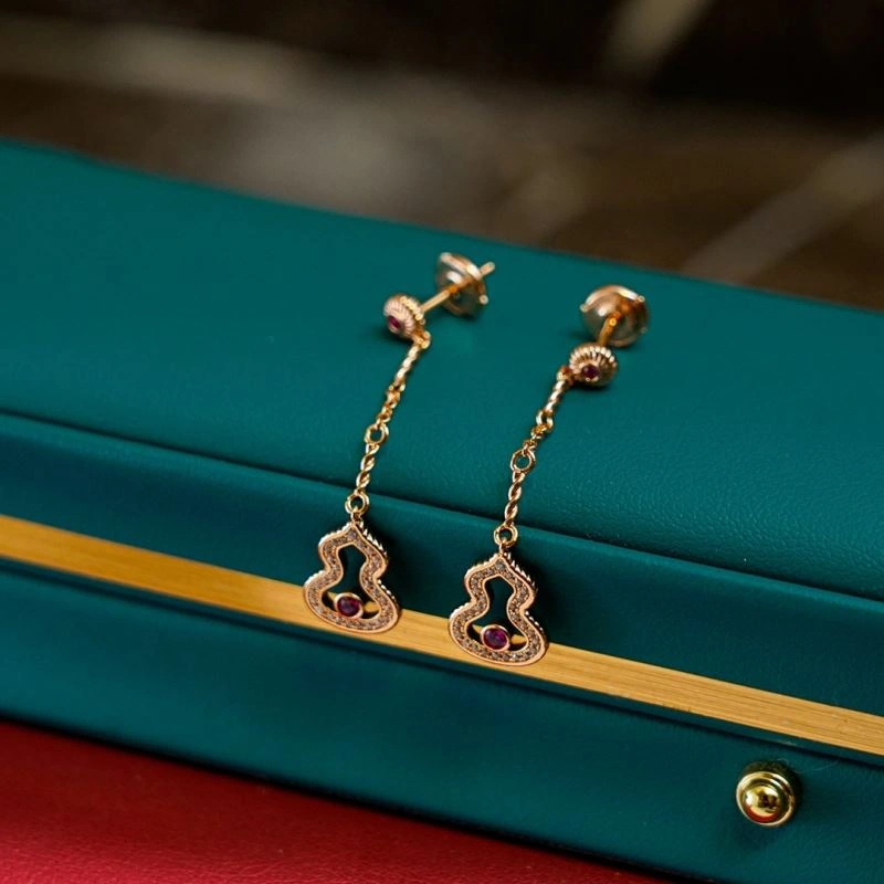 Brand-authenticated Qeelin Earrings