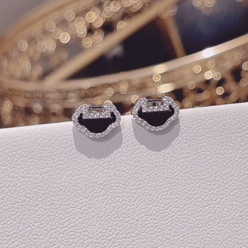 Official Qeelin Earrings