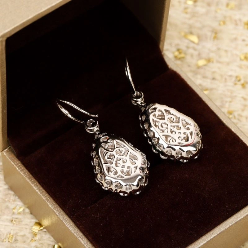 Top match Qeelin Earrings