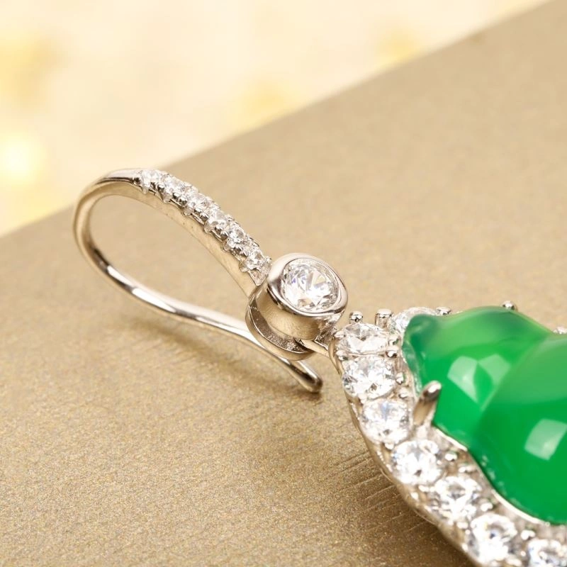 Top match Qeelin Earrings
