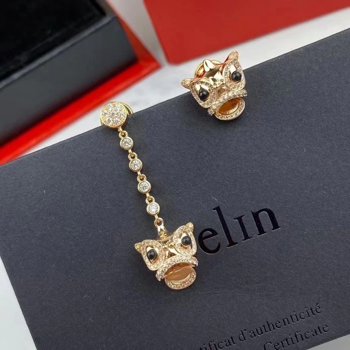 Top match Qeelin Earrings